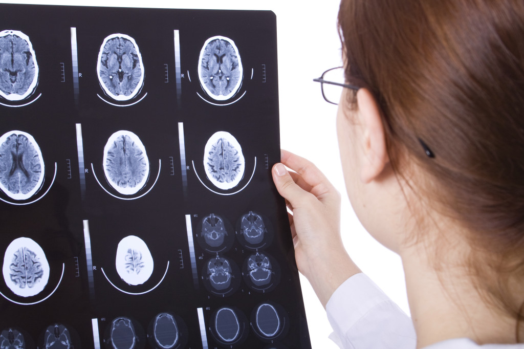 Testing For Brain Death In Hospitals Lifeopedia Testing For Brain Death In Hospitals Lifeopedia
