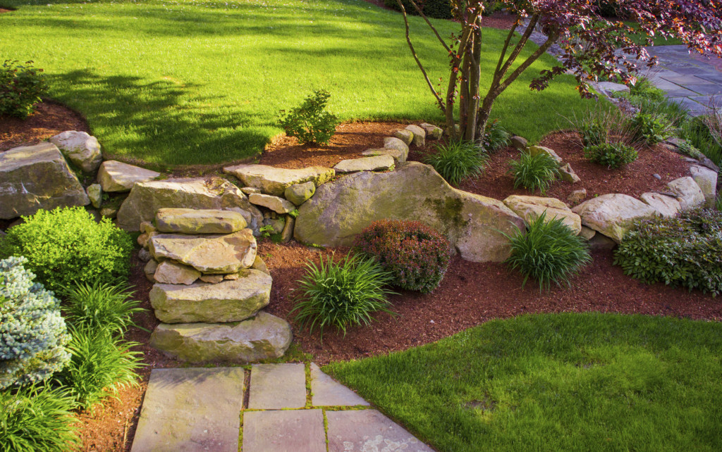 Landscaping Secrets: The Design Basics | Lifeopedia.com